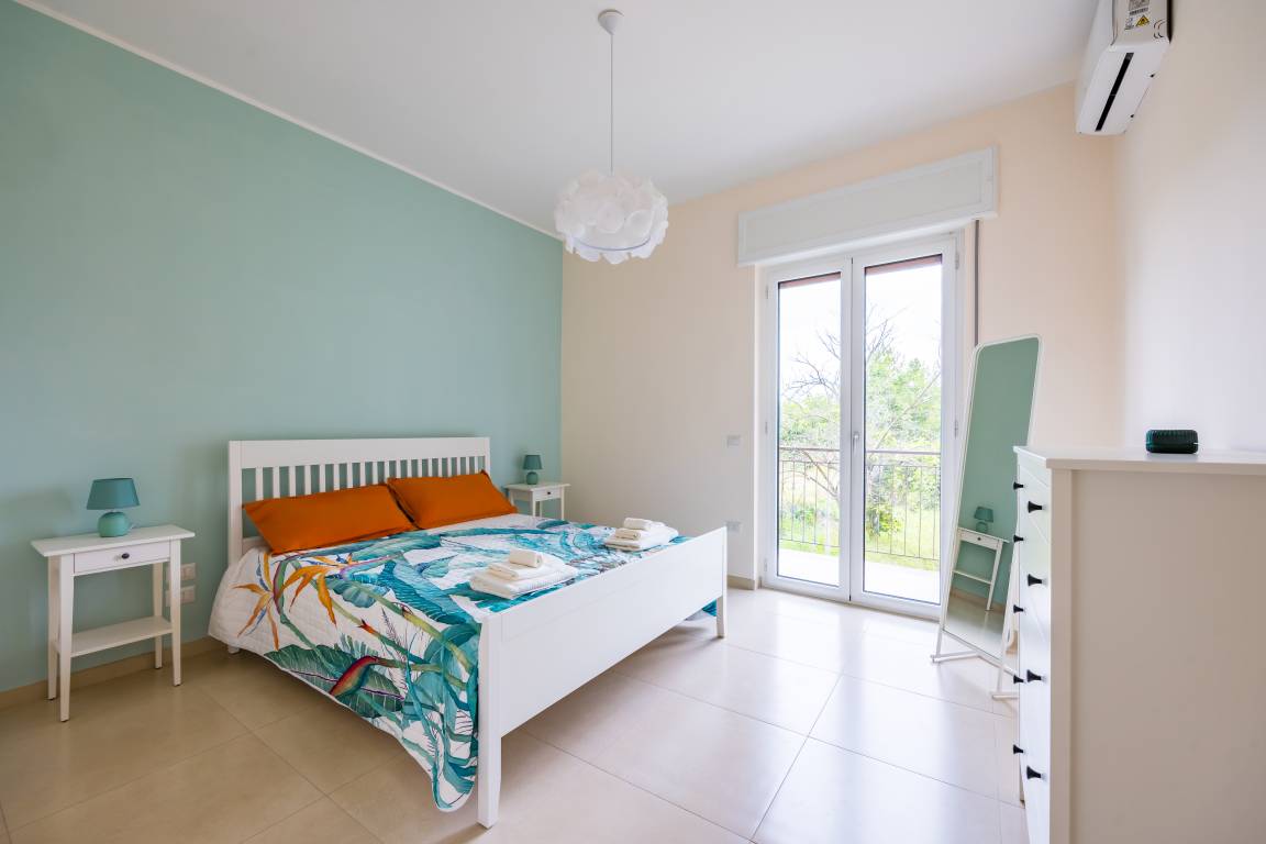 90 M² Appartement ∙ 2 Chambres ∙ 6 Personnes - Naples