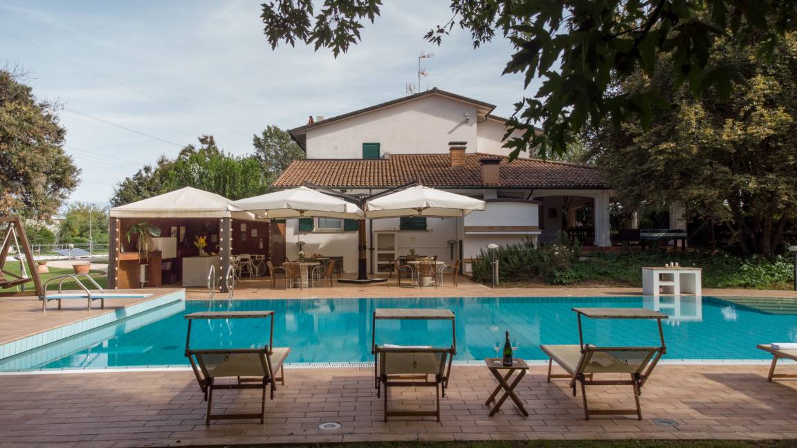 500 M² Villa ∙ 4 Camere Da Letto ∙ 8 Ospiti - Bellaria-Igea Marina