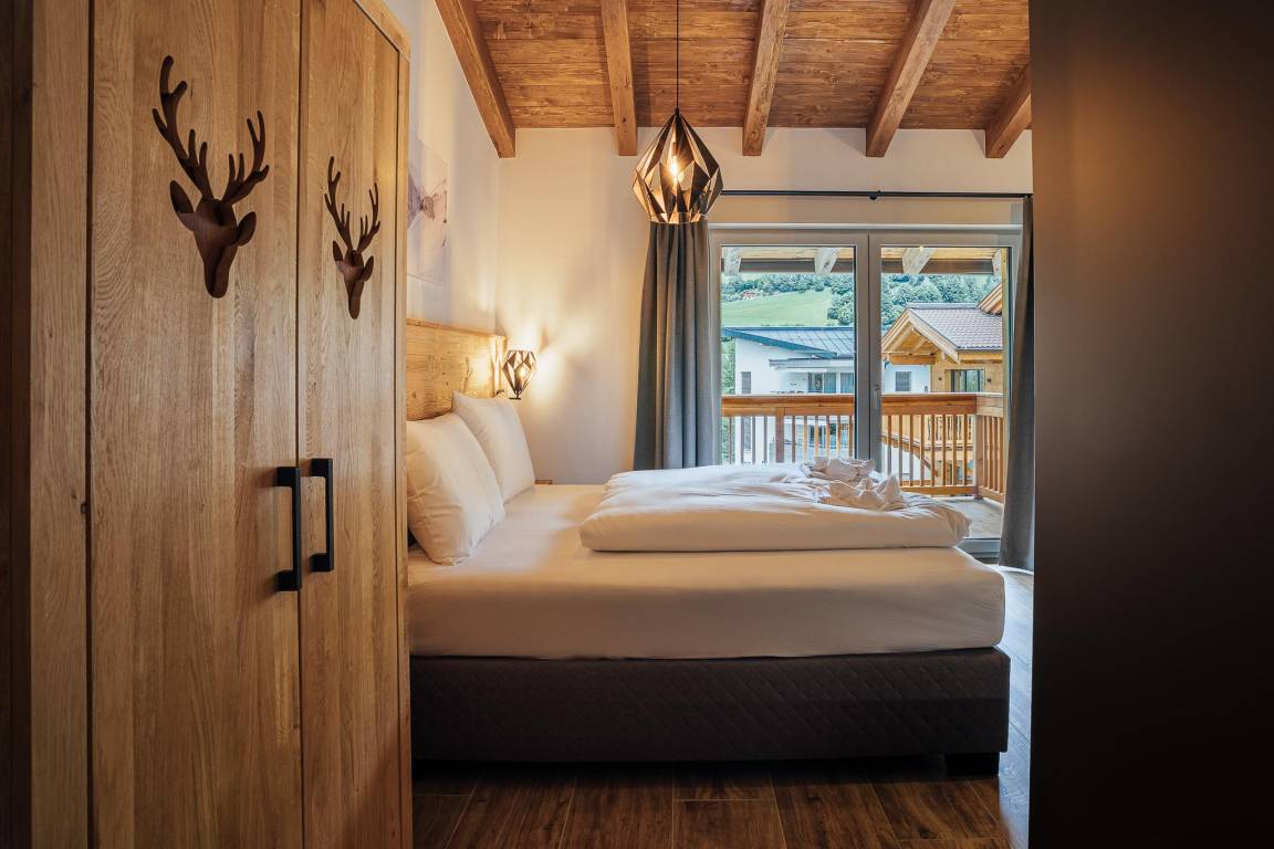 100 M² Ferienwohnung ∙ 4 Schlafzimmer ∙ 8 Gäste - Maishofen