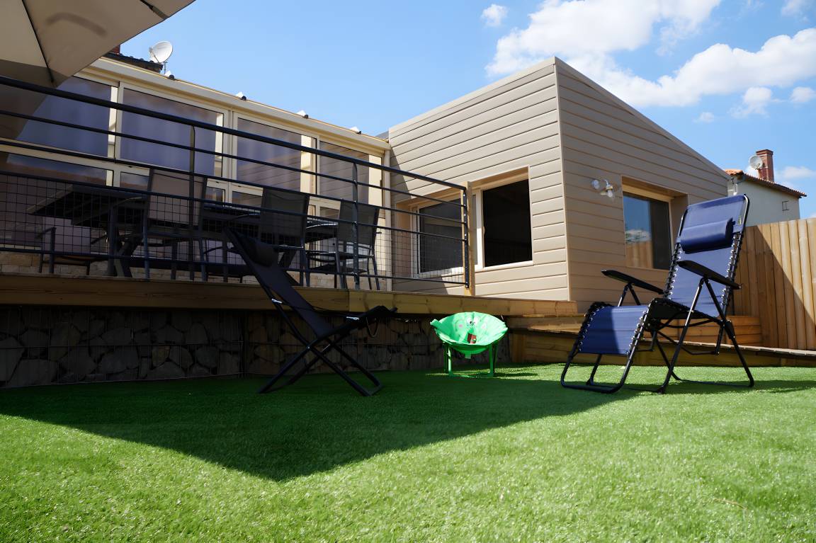 250 M² Maison De Vacances ∙ 4 Chambres ∙ 12 Personnes - La Roche-sur-Yon