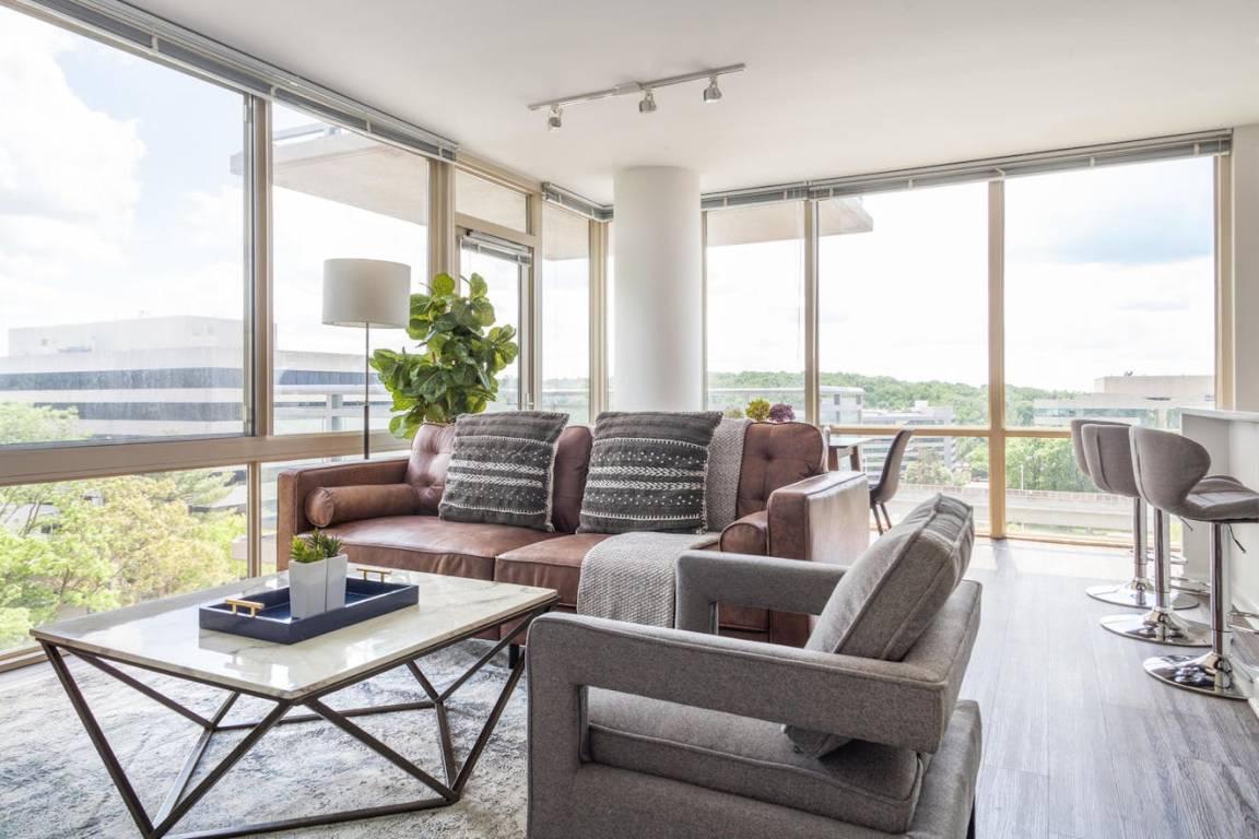 103 M² Apartment ∙ 2 Bedrooms ∙ 4 Guests - Fairfax, VA