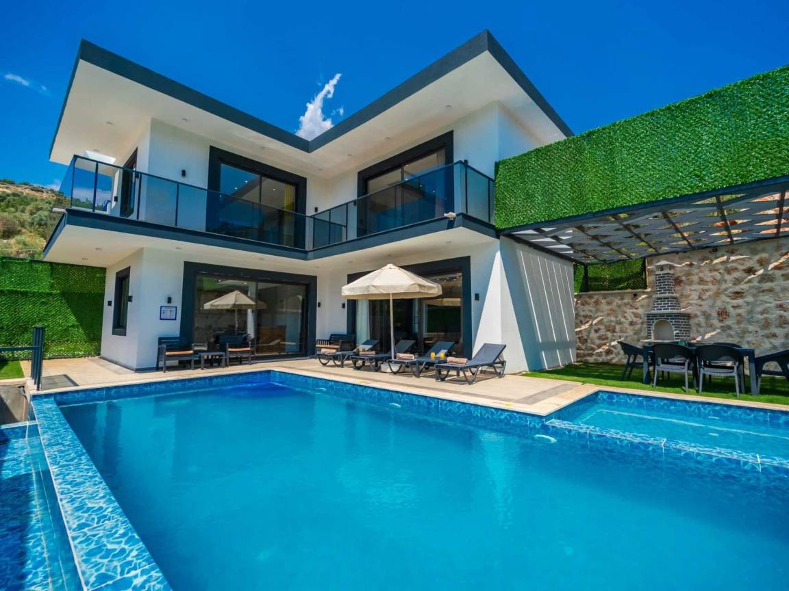100 M² House ∙ 2 Bedrooms ∙ 4 Guests - Kalkan