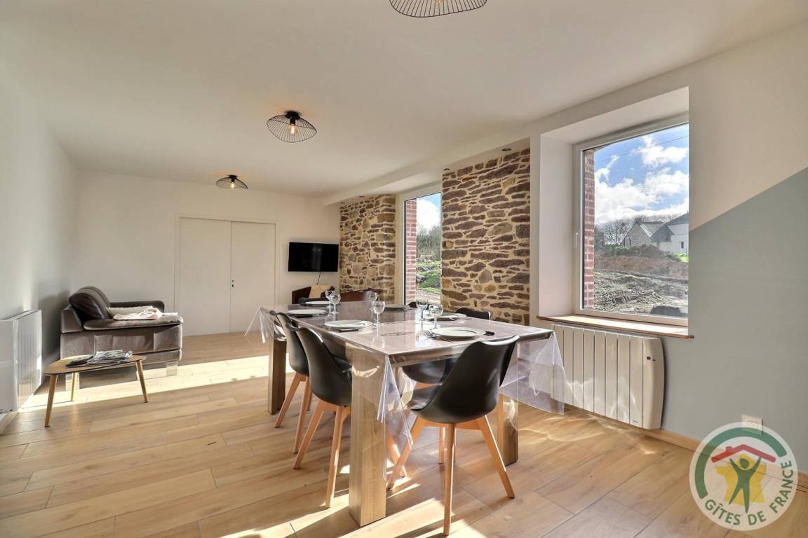 100 M² Gîte ∙ 3 Chambres ∙ 6 Personnes - Paimpont