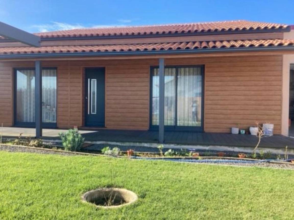 80 M² House ∙ 2 Bedrooms ∙ 5 Guests - Portugal