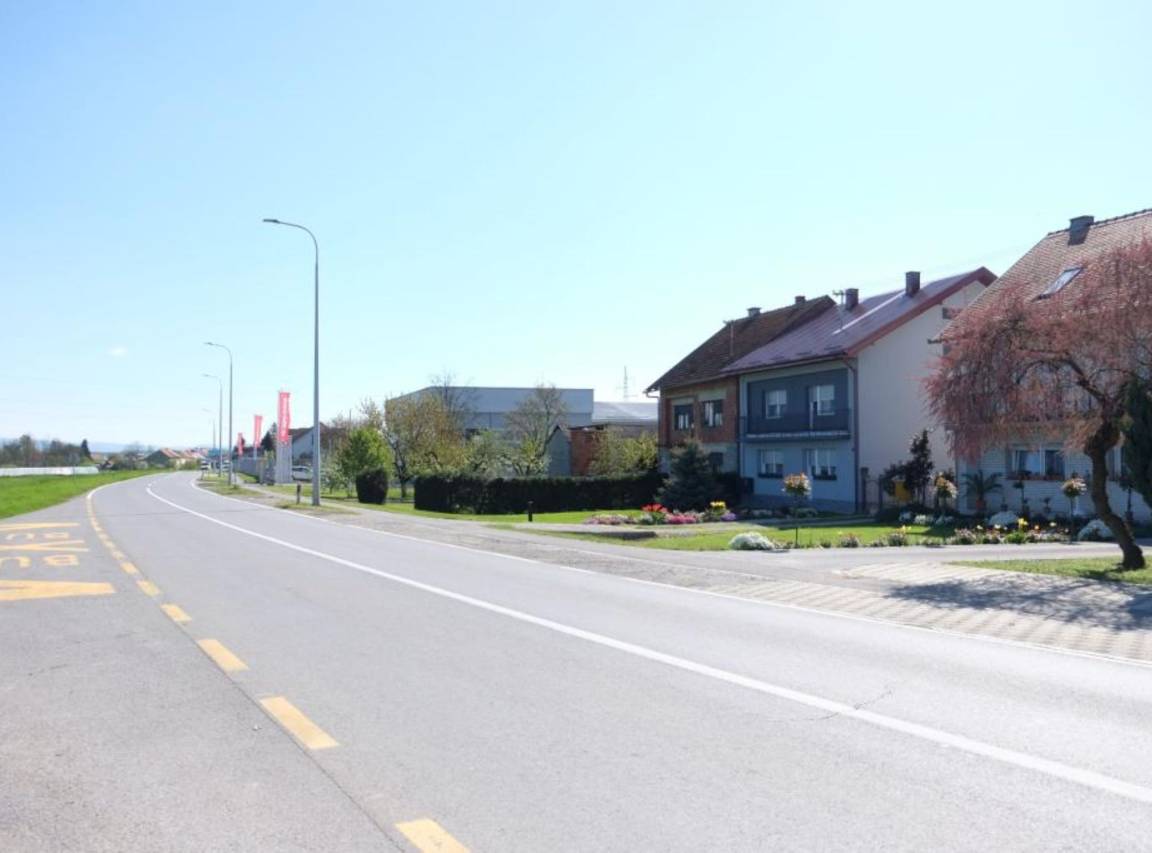 33 M² Apartamento ∙ 1 Habitación ∙ 3 Huéspedes - Požega