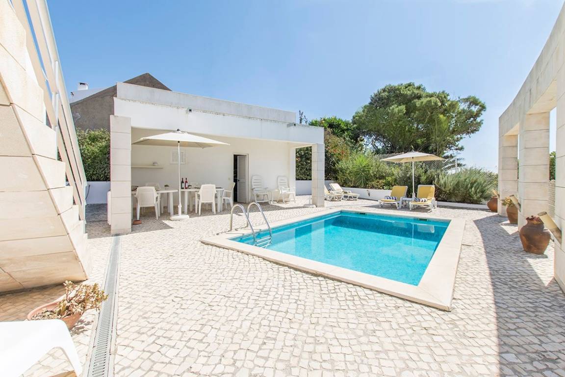 200 M² Villa ∙ 4 Slaapkamers ∙ 9 Gasten - Sesimbra