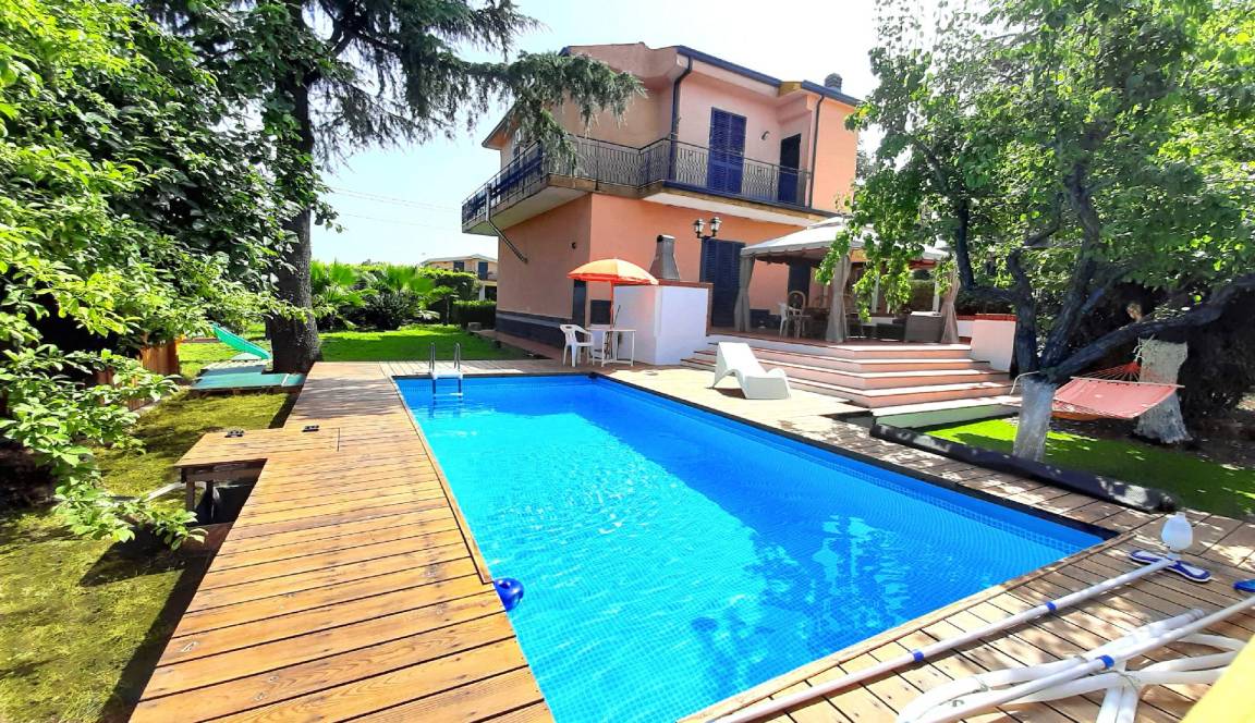 180 M² Huis ∙ 3 Slaapkamers ∙ 6 Gasten - Aci Castello