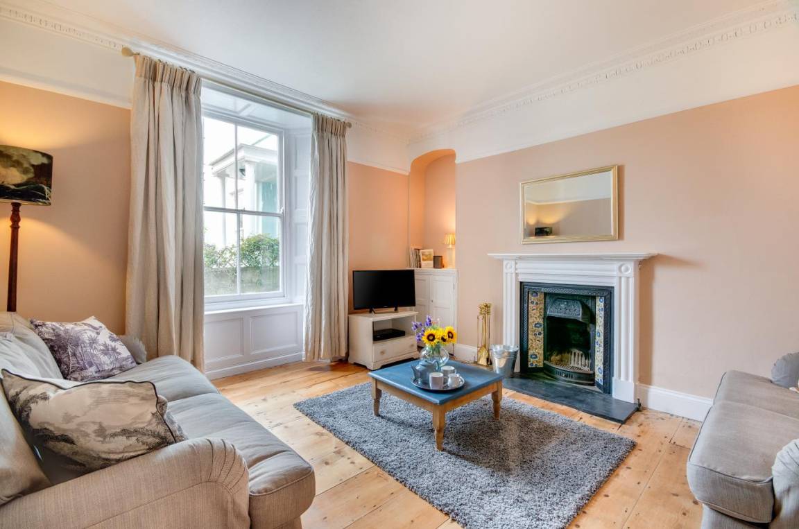 Cottage ∙ 3 Bedrooms ∙ 6 Guests - Penzance