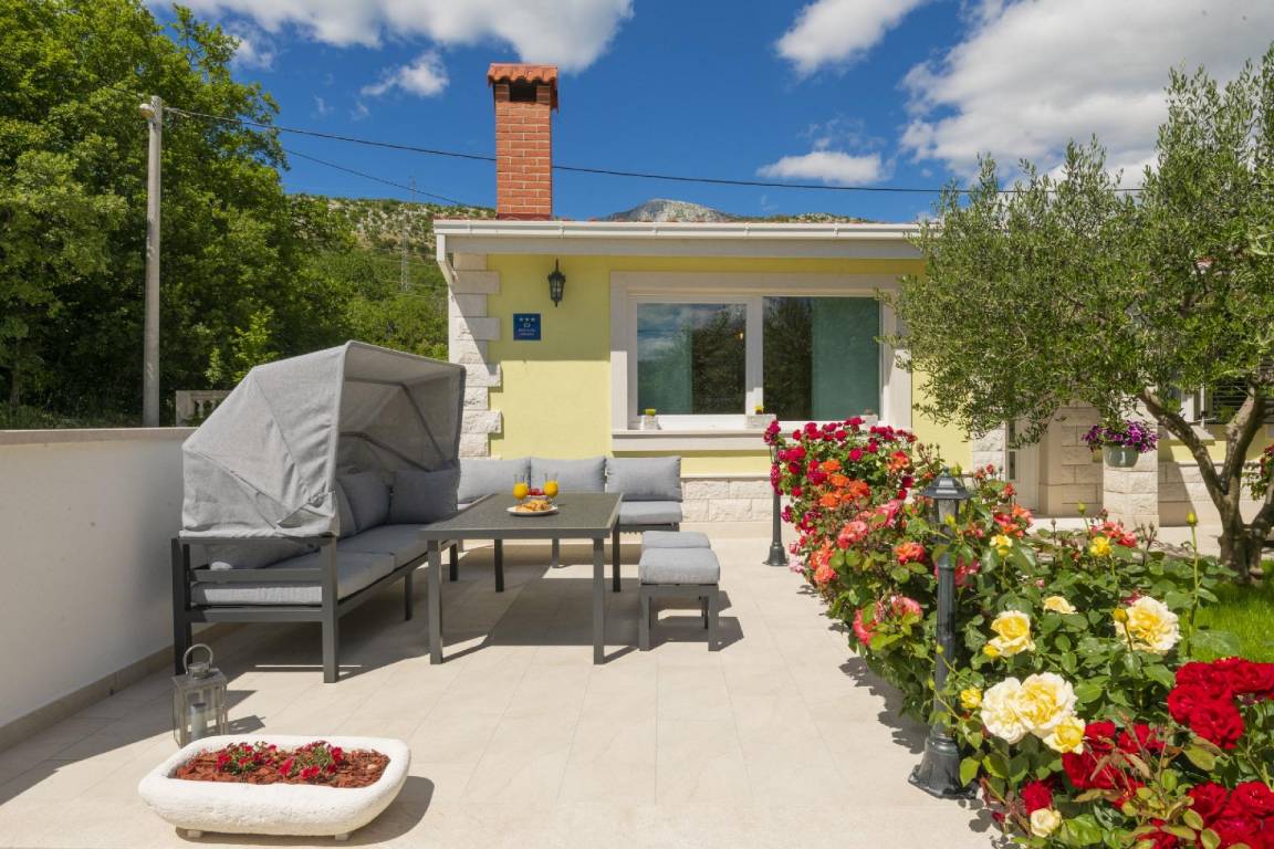 70 M² Casa ∙ 2 Habitaciones ∙ 6 Huéspedes - Omiš
