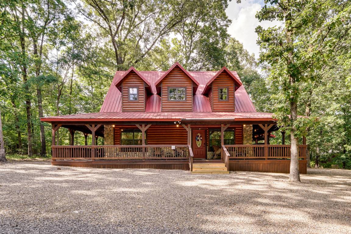 158 M² House ∙ 2 Bedrooms ∙ 7 Guests - Broken Bow, OK