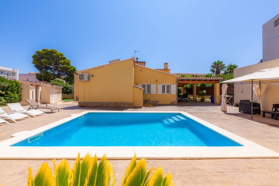 150 M² Villa ∙ 3 Habitaciones ∙ 6 Huéspedes - Canyamel