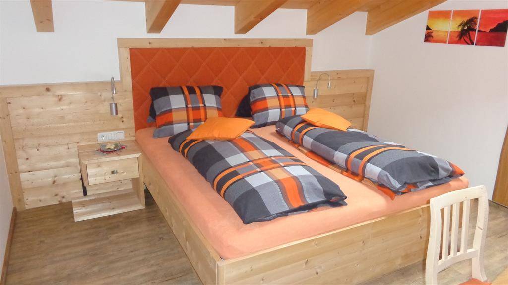 130 M² Ferienwohnung ∙ 3 Schlafzimmer ∙ 6 Gäste - Obertilliach