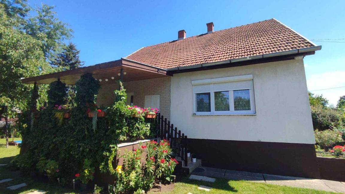 120 M² House ∙ 3 Bedrooms ∙ 6 Guests - Lake Velence