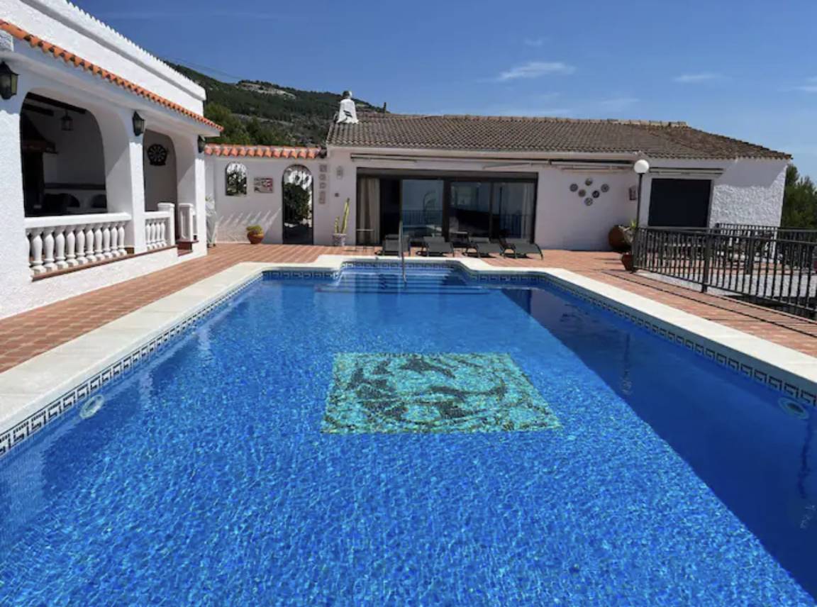 200 M² Casa De Campo ∙ 4 Habitaciones ∙ 8 Huéspedes - Torreblanca
