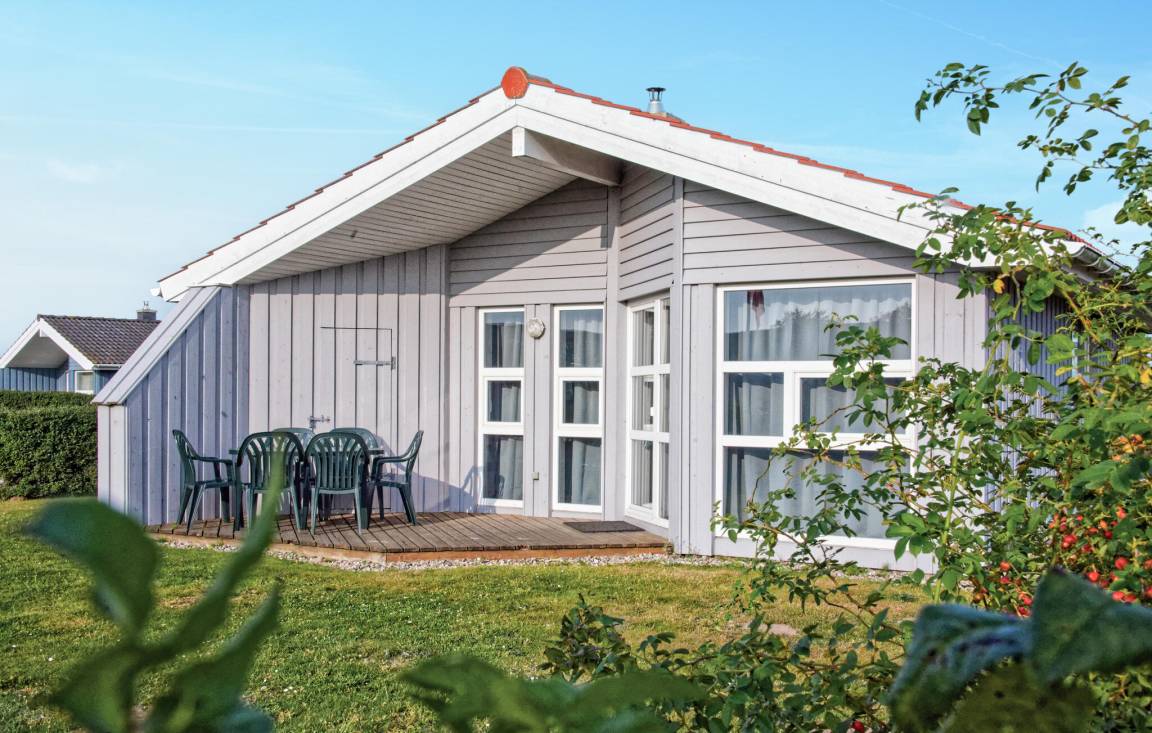 64 M² Ferienhaus ∙ 2 Schlafzimmer ∙ 4 Gäste - Meldorf