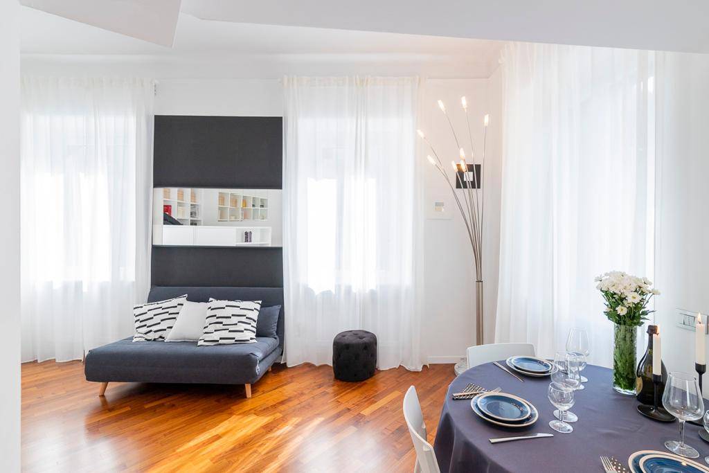40 M² Huoneisto ∙ 1 Makuuhuone ∙ 2 Vierasta - Milano