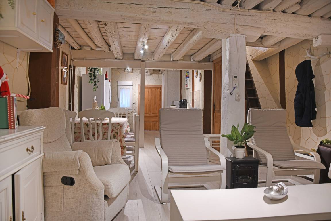 160 M² Casa ∙ 4 Habitaciones ∙ 13 Huéspedes - Arenas de San Pedro