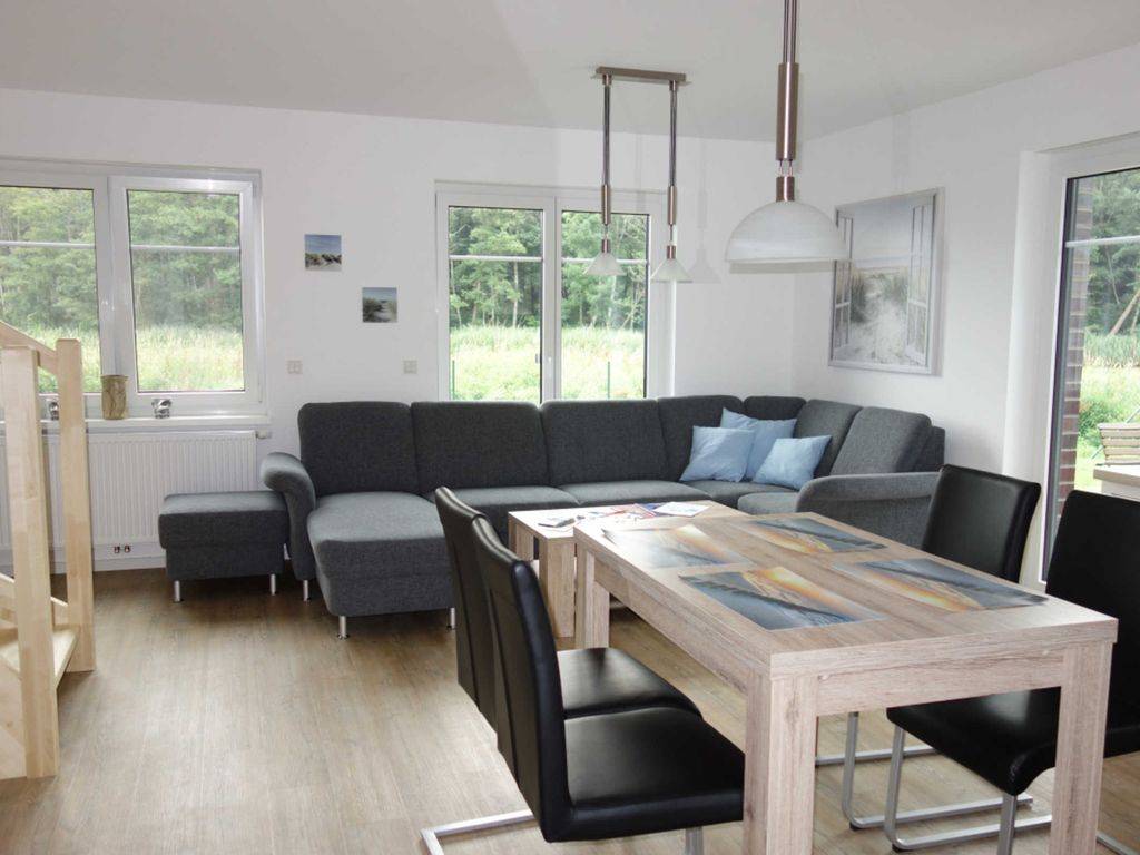 65 M² Ferienhaus ∙ 2 Schlafzimmer ∙ 4 Gäste - Rövershagen