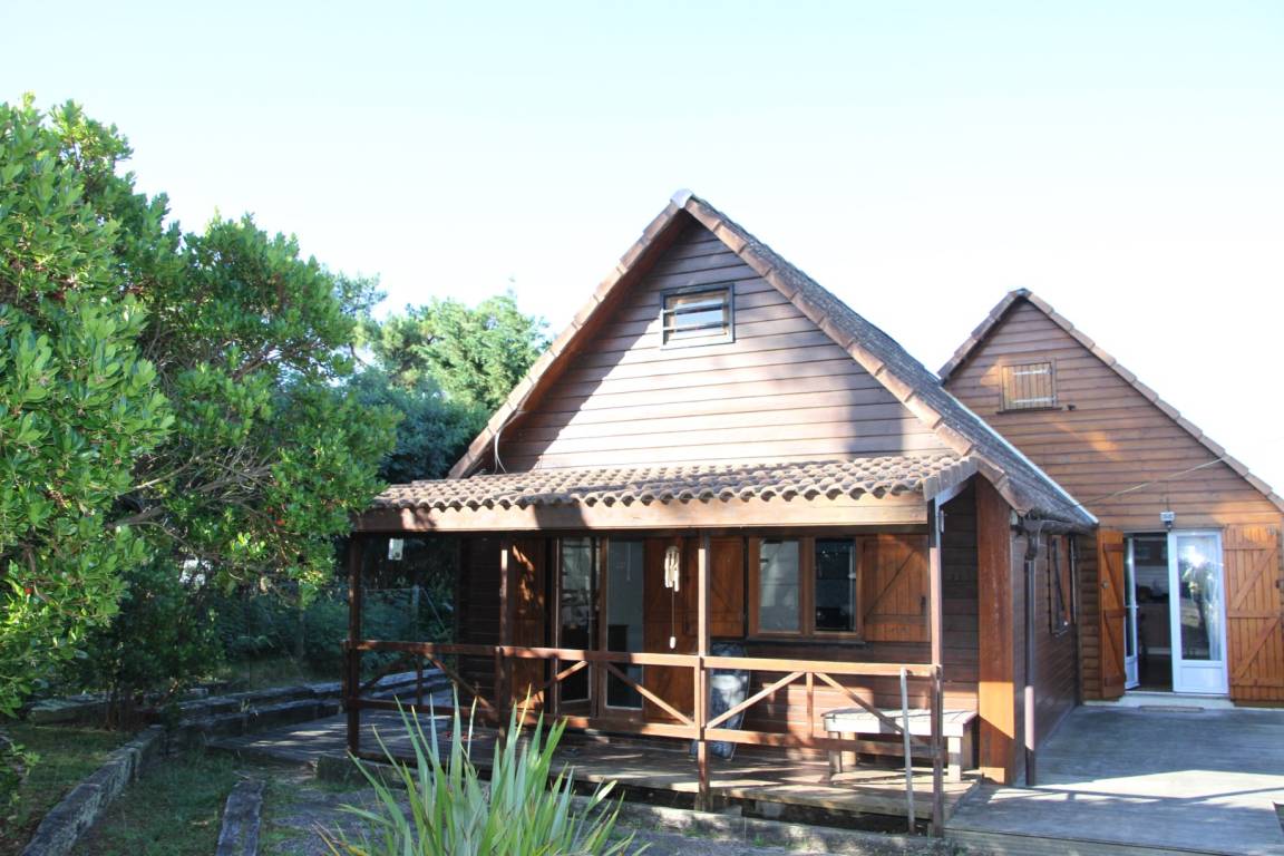 120 M² Chalet ∙ 3 Bedrooms ∙ 6 Guests - Lacanau Océan
