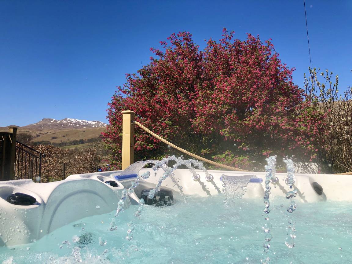 Cottage ∙ 4 Bedrooms ∙ 7 Guests - Loch Tay