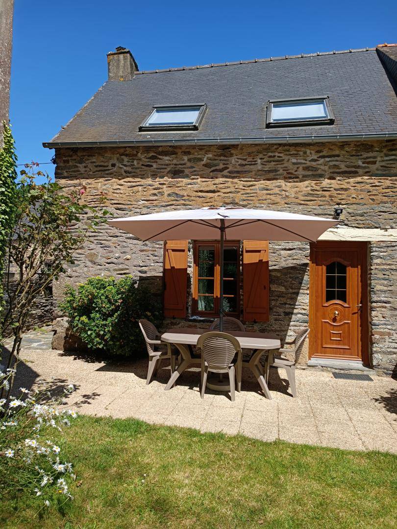 65 M² Gîte ∙ 2 Chambres ∙ 4 Personnes - Brocéliande