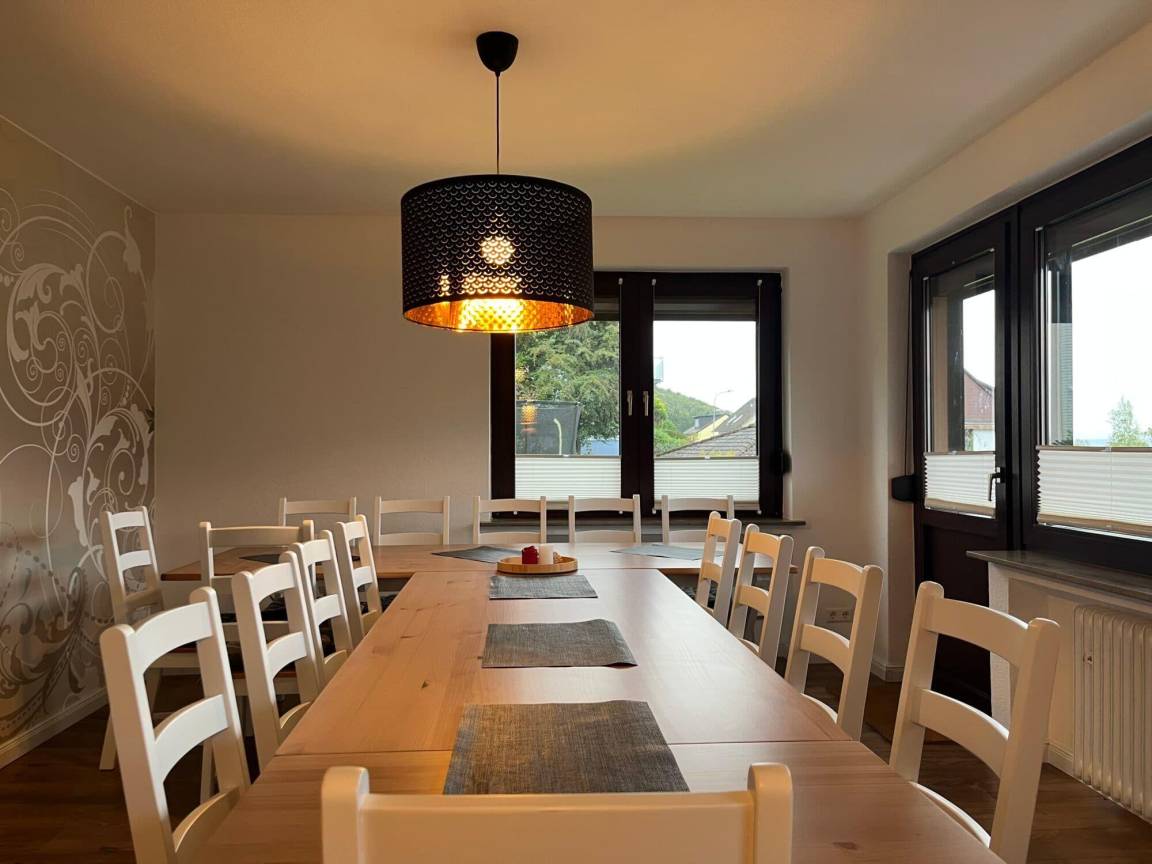 175 M² Ferienhaus ∙ 7 Schlafzimmer ∙ 17 Gäste - Bad Sachsa