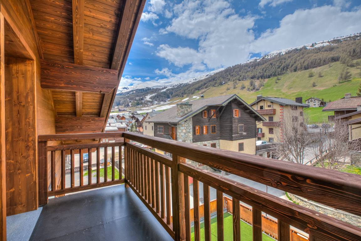 90 M² Appartamento ∙ 3 Camere Da Letto ∙ 6 Ospiti - Livigno