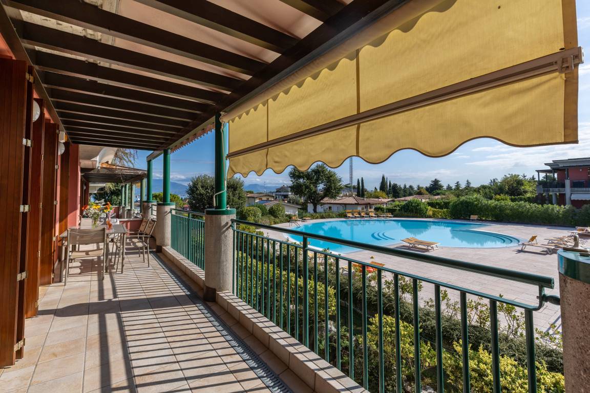 70 M² Appartement ∙ 2 Chambres ∙ 5 Personnes - Sirmione