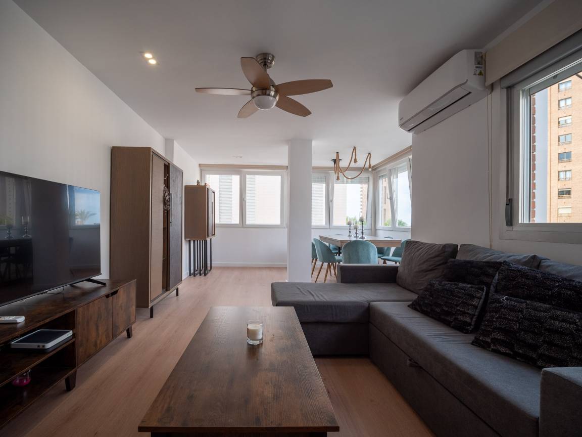 80 M² Appartement ∙ 2 Chambres ∙ 5 Personnes - Benidorm