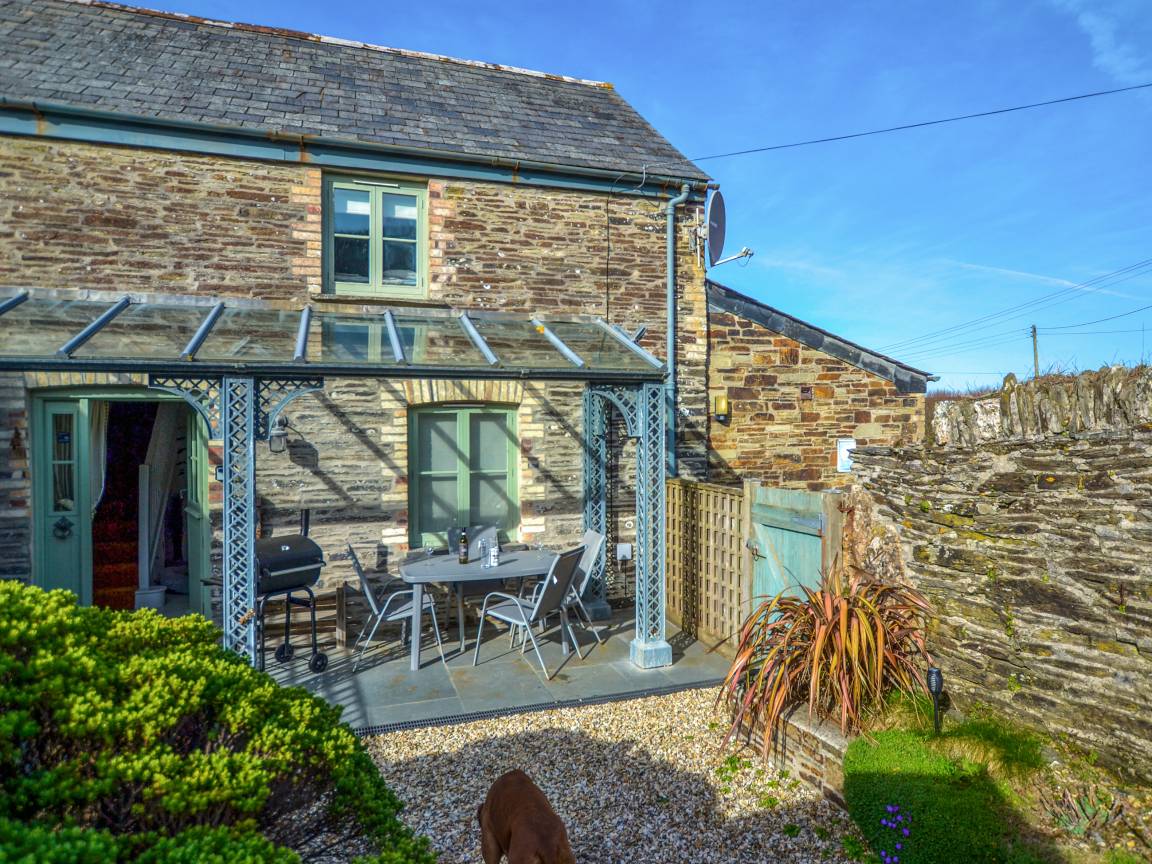 Cottage ∙ 2 Bedrooms ∙ 4 Guests - Constantine Bay