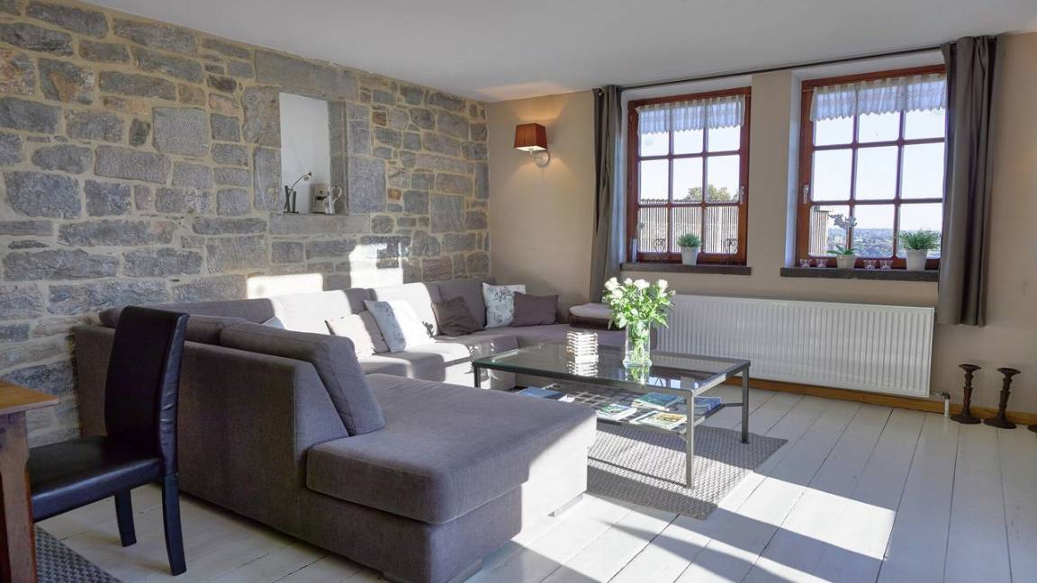 165 M² Maison De Vacances ∙ 3 Chambres ∙ 8 Personnes - Verviers