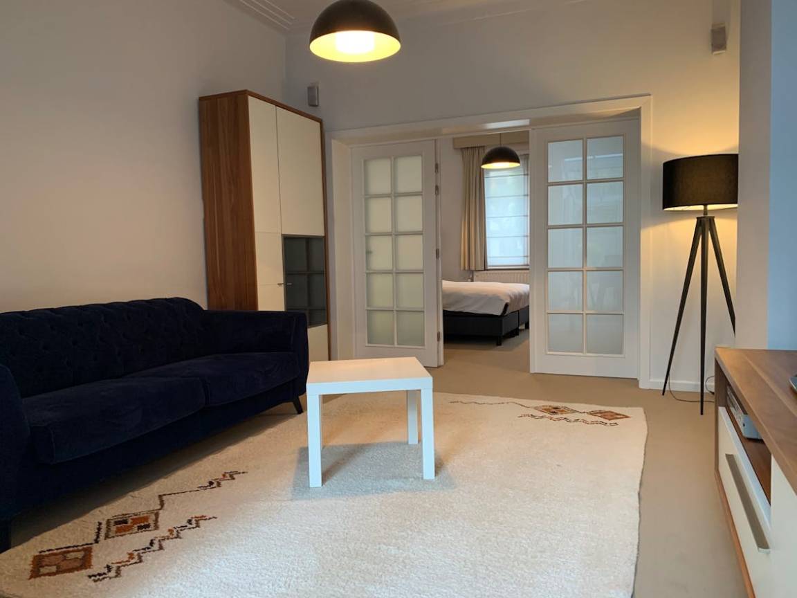 80 M² Appartement ∙ 1 Slaapkamer ∙ 2 Gasten - Brussel