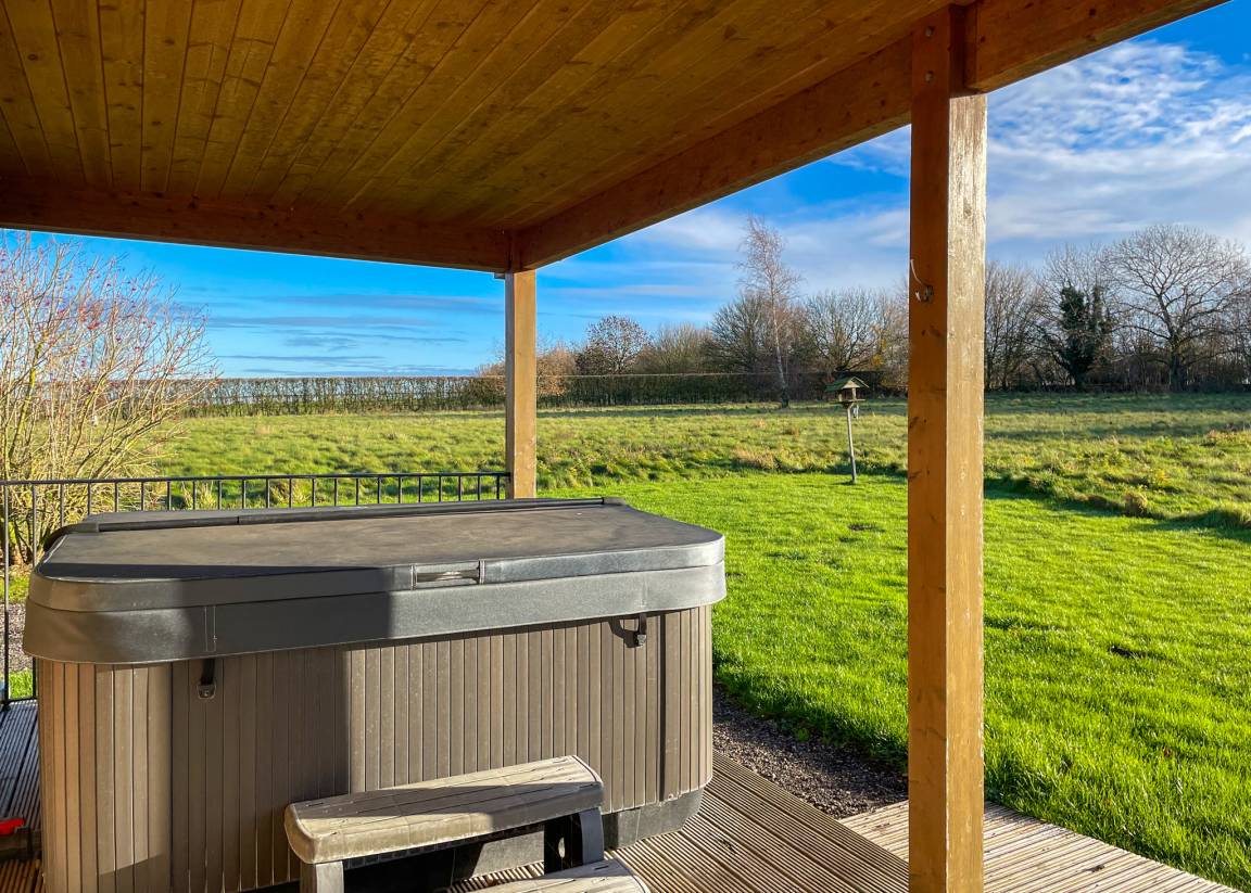 Chalet ∙ 2 Bedrooms ∙ 6 Guests - Suffolk