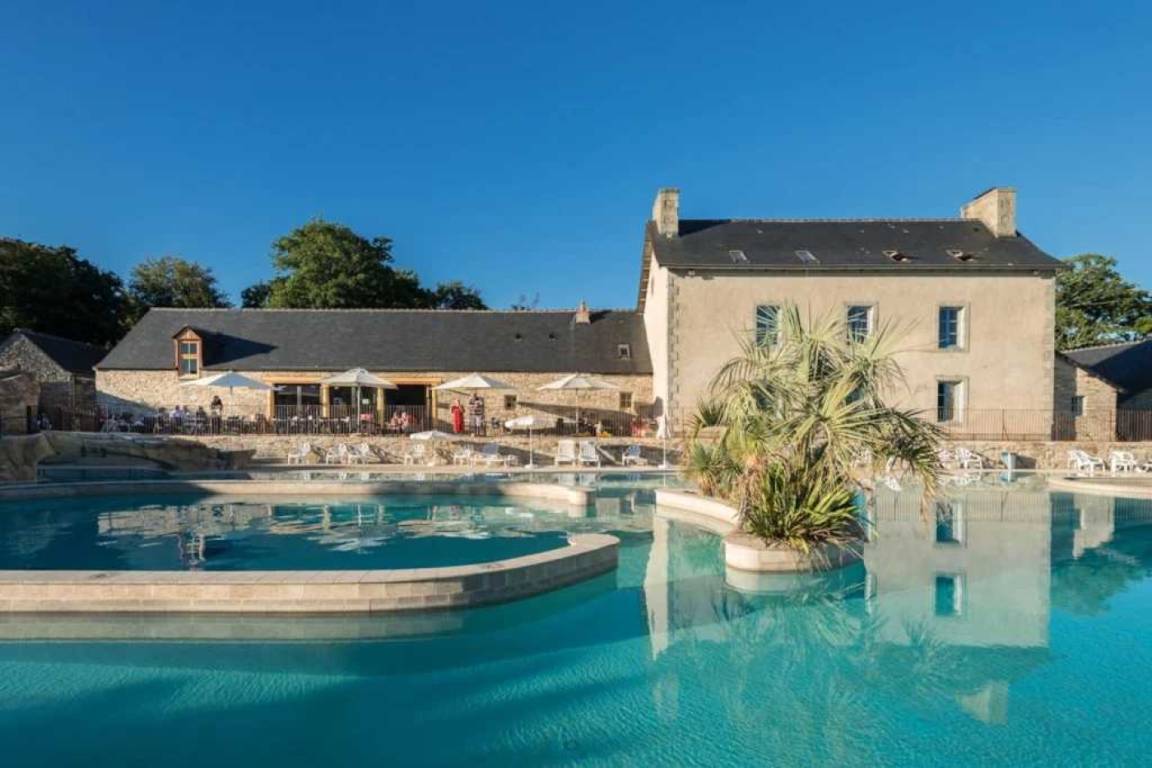 45 M² Tente ∙ 4 Chambres ∙ 9 Personnes - Quimper