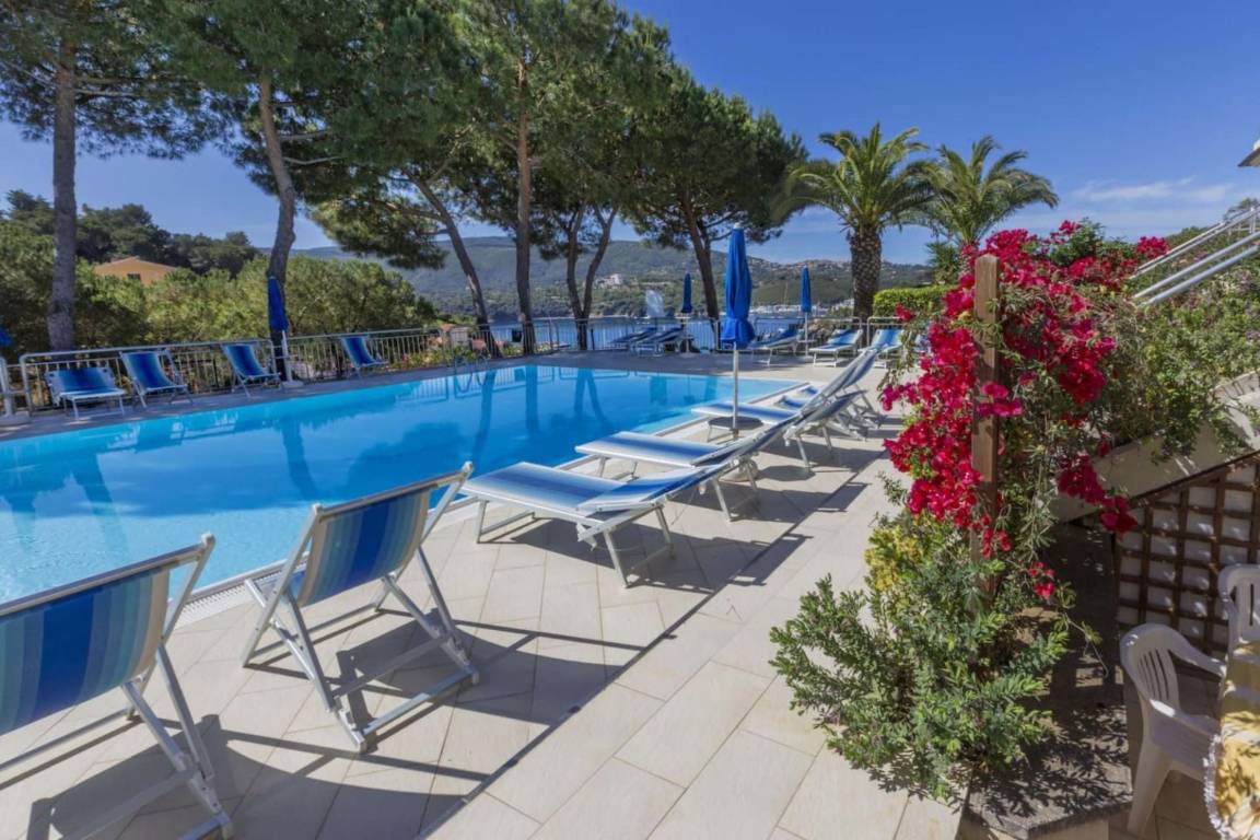 40 M² Apartment ∙ 1 Bedroom ∙ 5 Guests - Porto Azzurro