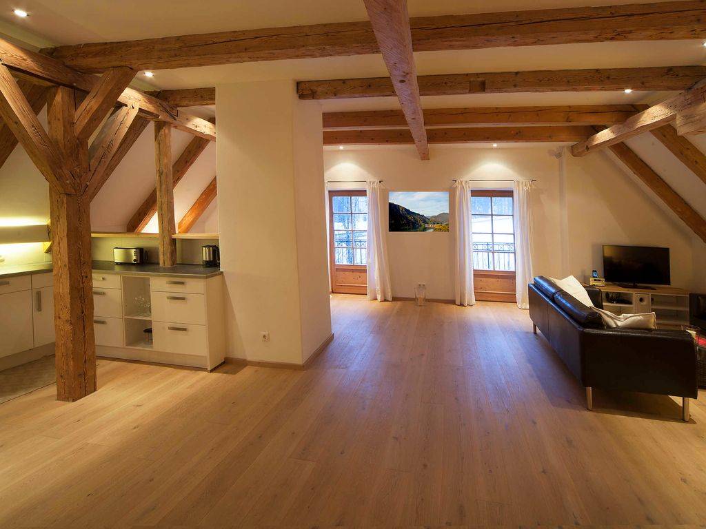 85 M² Ferienwohnung ∙ 2 Schlafzimmer ∙ 4 Gäste - Lenggries