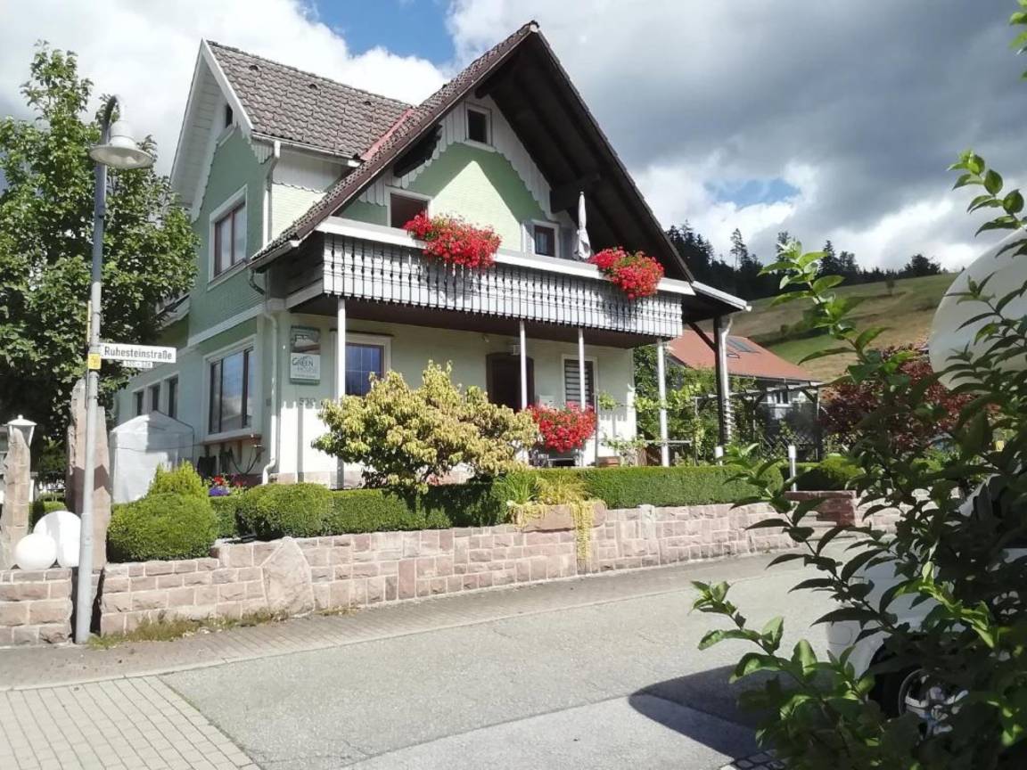 94 M² Apartamento ∙ 3 Habitaciones ∙ 8 Huéspedes - Baiersbronn