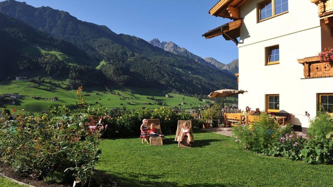 51 M² Apartment ∙ 1 Bedroom ∙ 4 Guests - Neustift im Stubaital