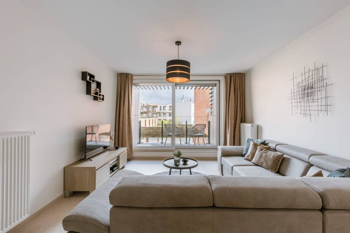 100 M² Appartement ∙ 2 Slaapkamers ∙ 5 Gasten - Koekelare