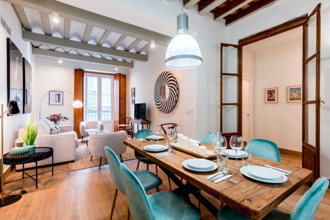 140 M² Apartment ∙ 4 Bedrooms ∙ 10 Guests - Cádiz