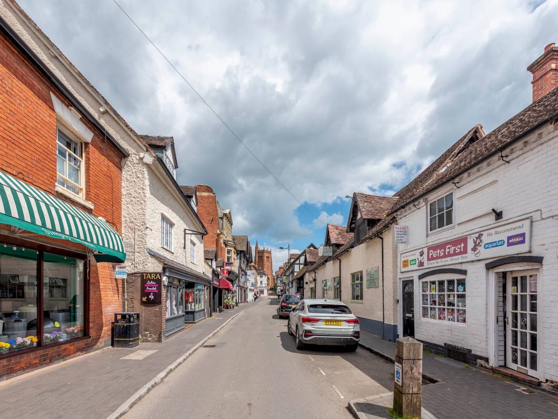 37 M² Apartment ∙ 1 Bedroom ∙ 4 Guests - Bridgnorth