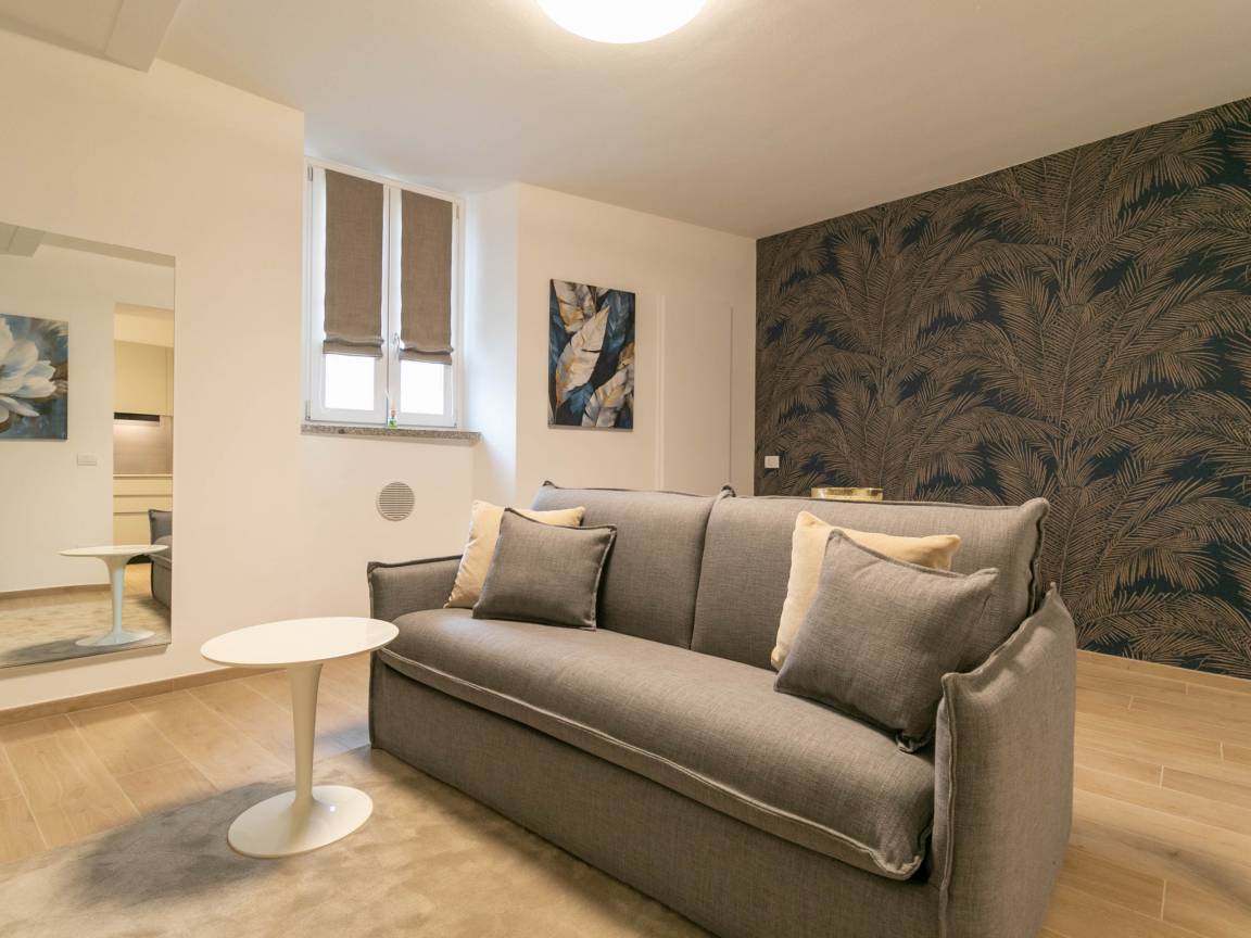 42 M² Apartment ∙ 2 Guests - Lecco