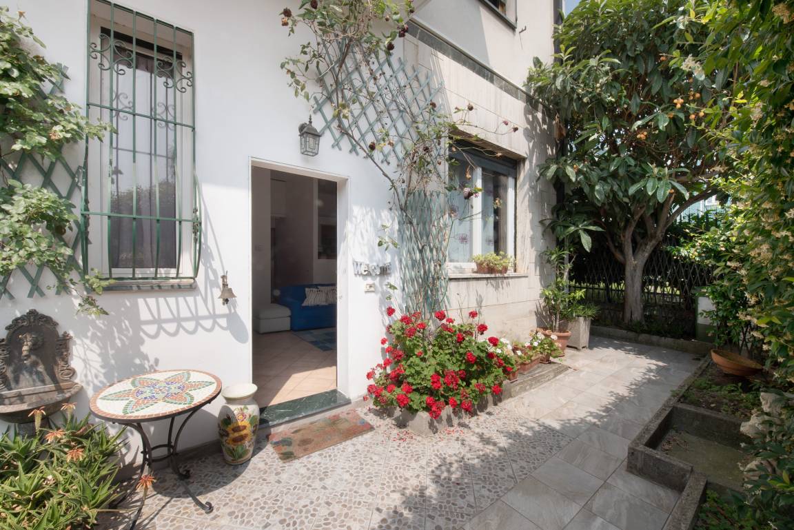 95 M² Appartement ∙ 3 Chambres ∙ 5 Personnes - Monza