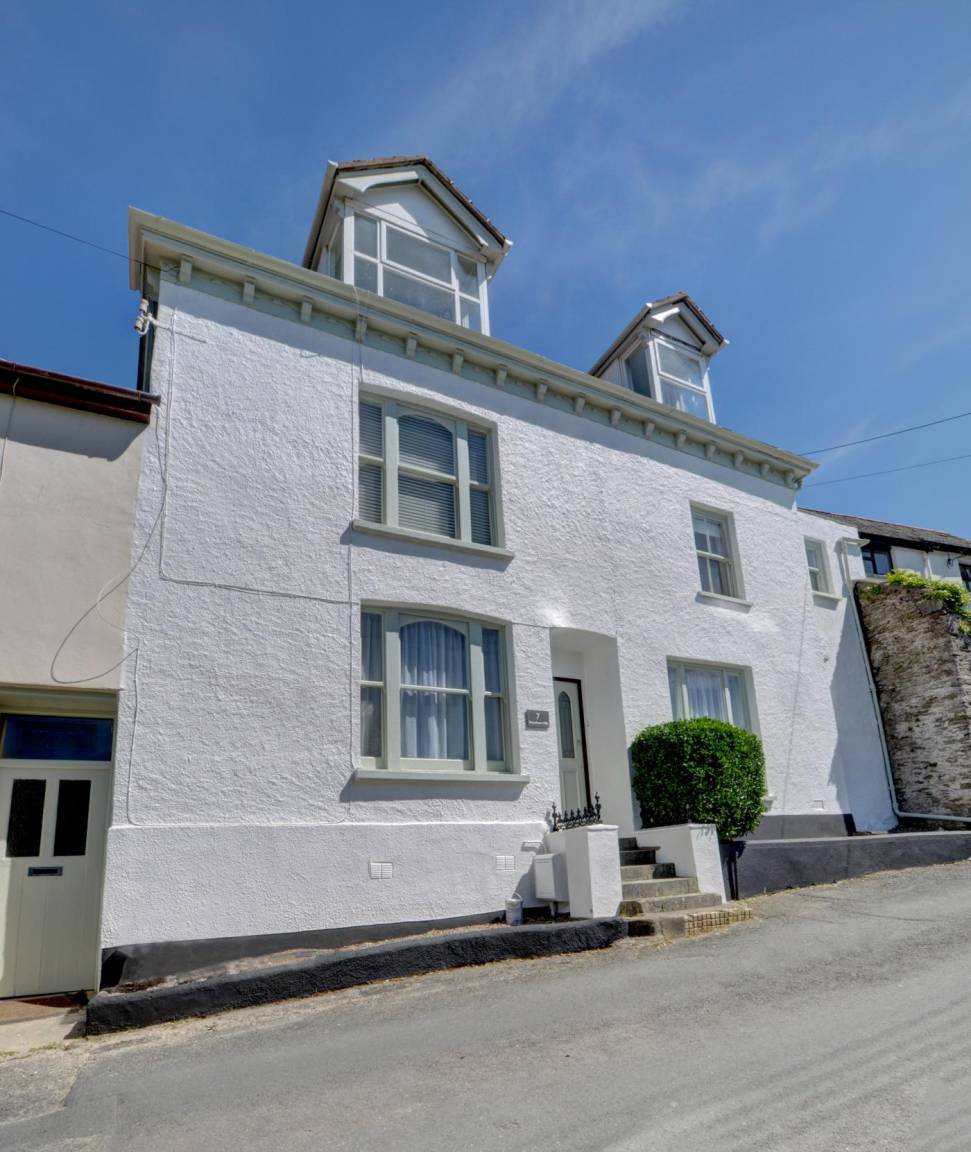 Cottage ∙ 4 Bedrooms ∙ 8 Guests - Croyde