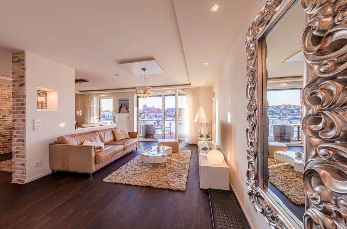 58 M² Ferienwohnung ∙ 1 Schlafzimmer ∙ 2 Gäste - Waren (Müritz)