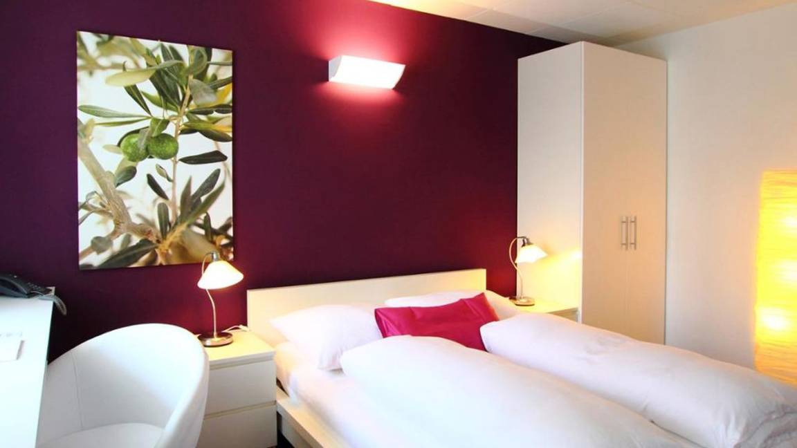 26 M² Hotel ∙ 2 Gäste - Baden bei Wien