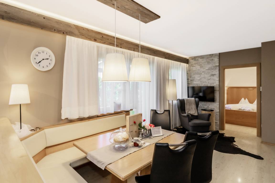 55 M² Ferienwohnung ∙ 1 Schlafzimmer ∙ 6 Gäste - Bozen