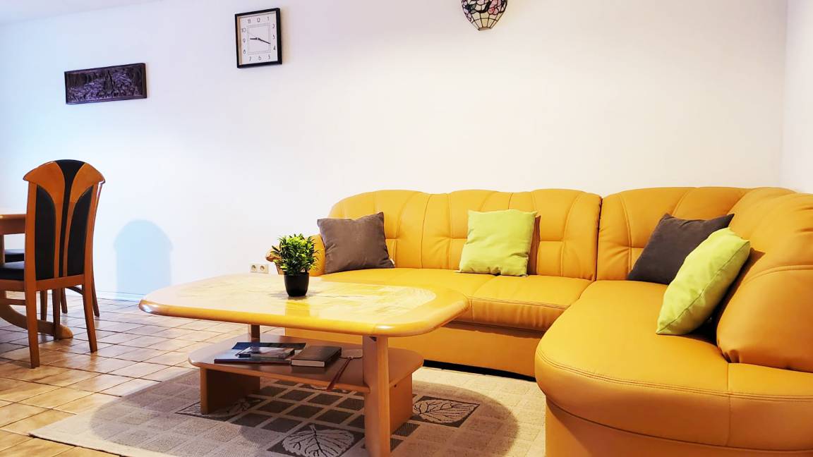 70 M² Ferienwohnung ∙ 2 Schlafzimmer ∙ 4 Gäste - Bad Bevensen