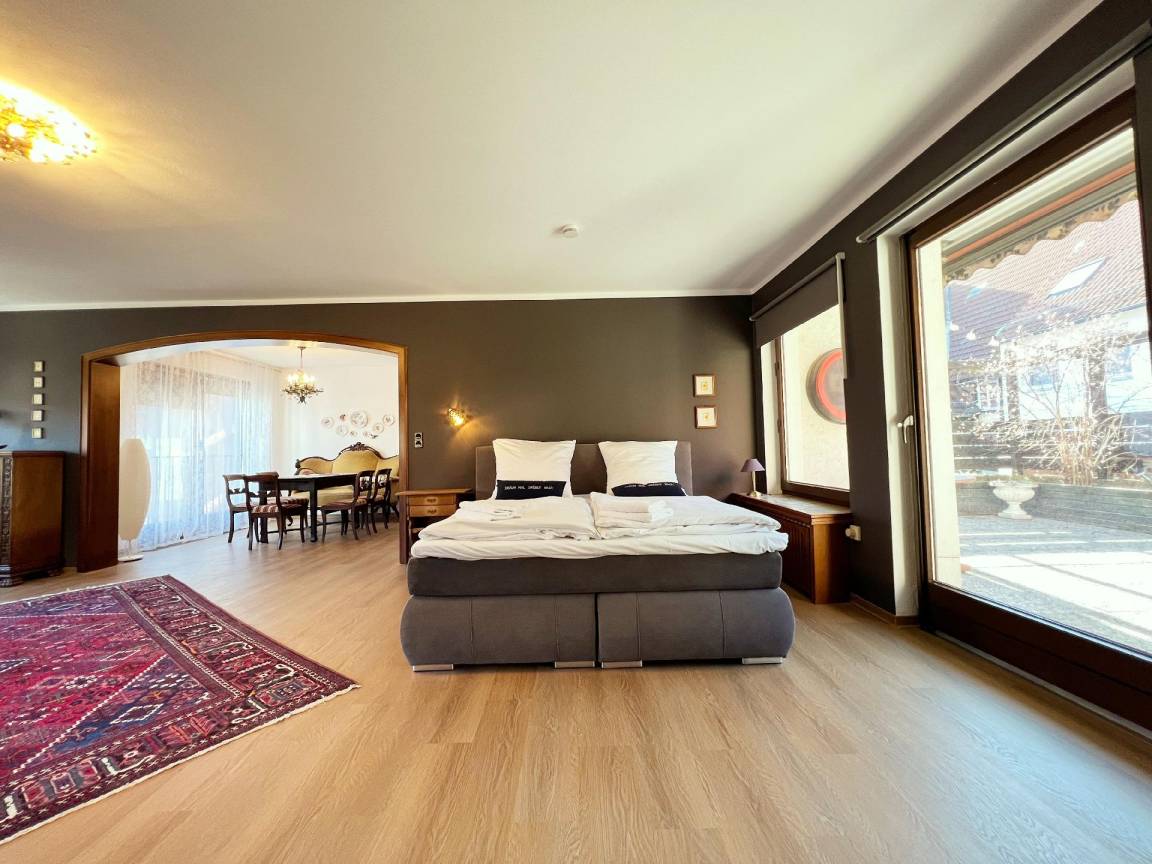 80 M² Ferienwohnung ∙ 2 Schlafzimmer ∙ 6 Gäste - Hameln
