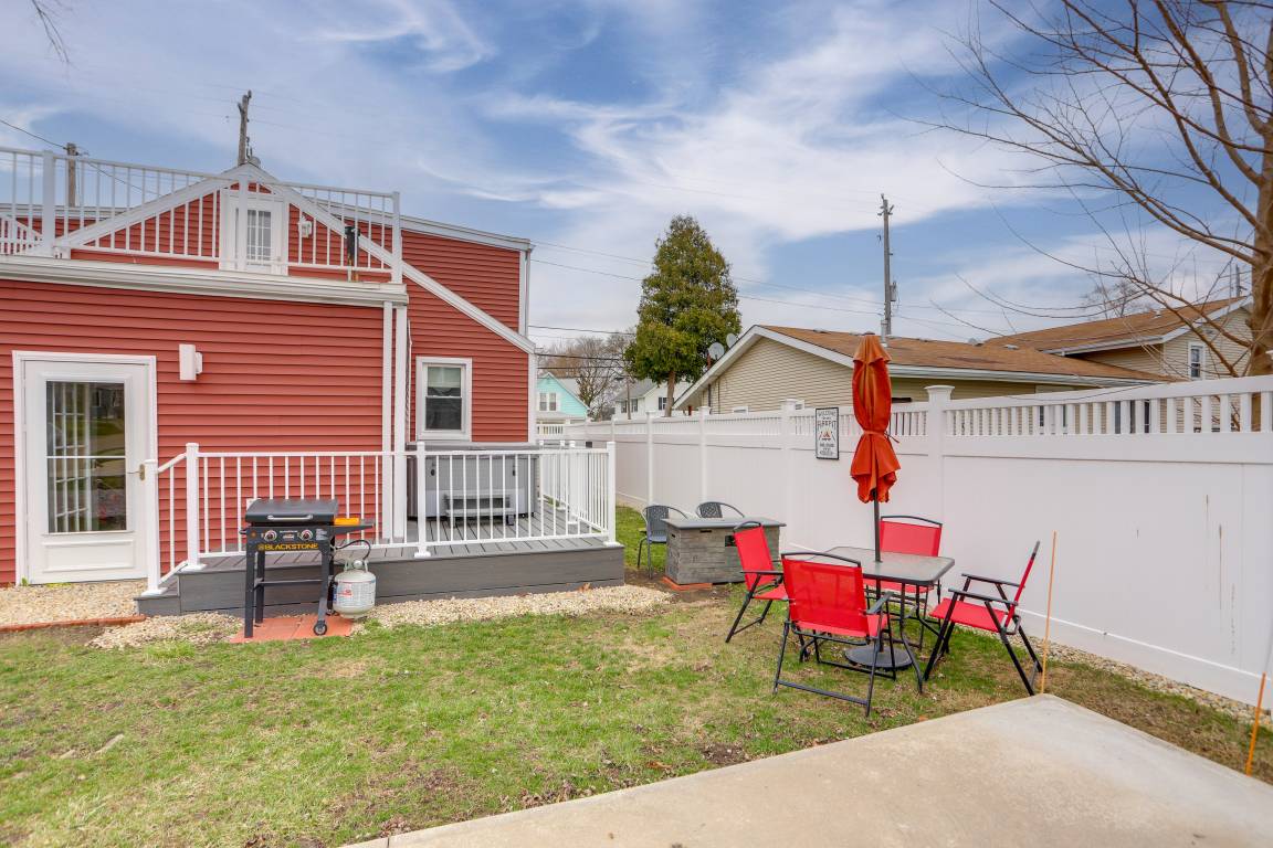 371 M² House ∙ 2 Bedrooms ∙ 11 Guests - Port Clinton, OH